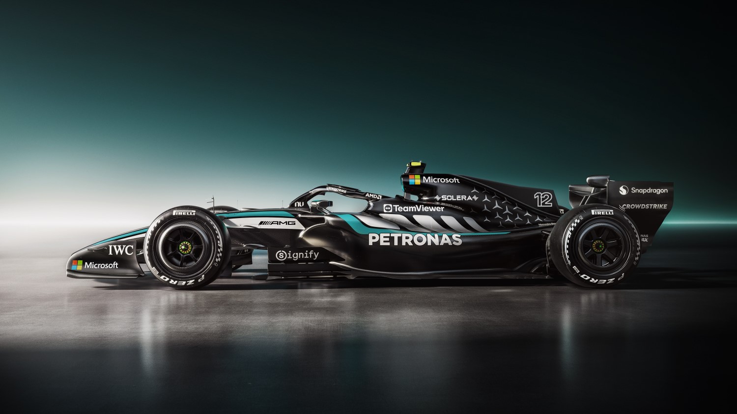 Mercedes Unveils Its Groundbreaking F1 W17