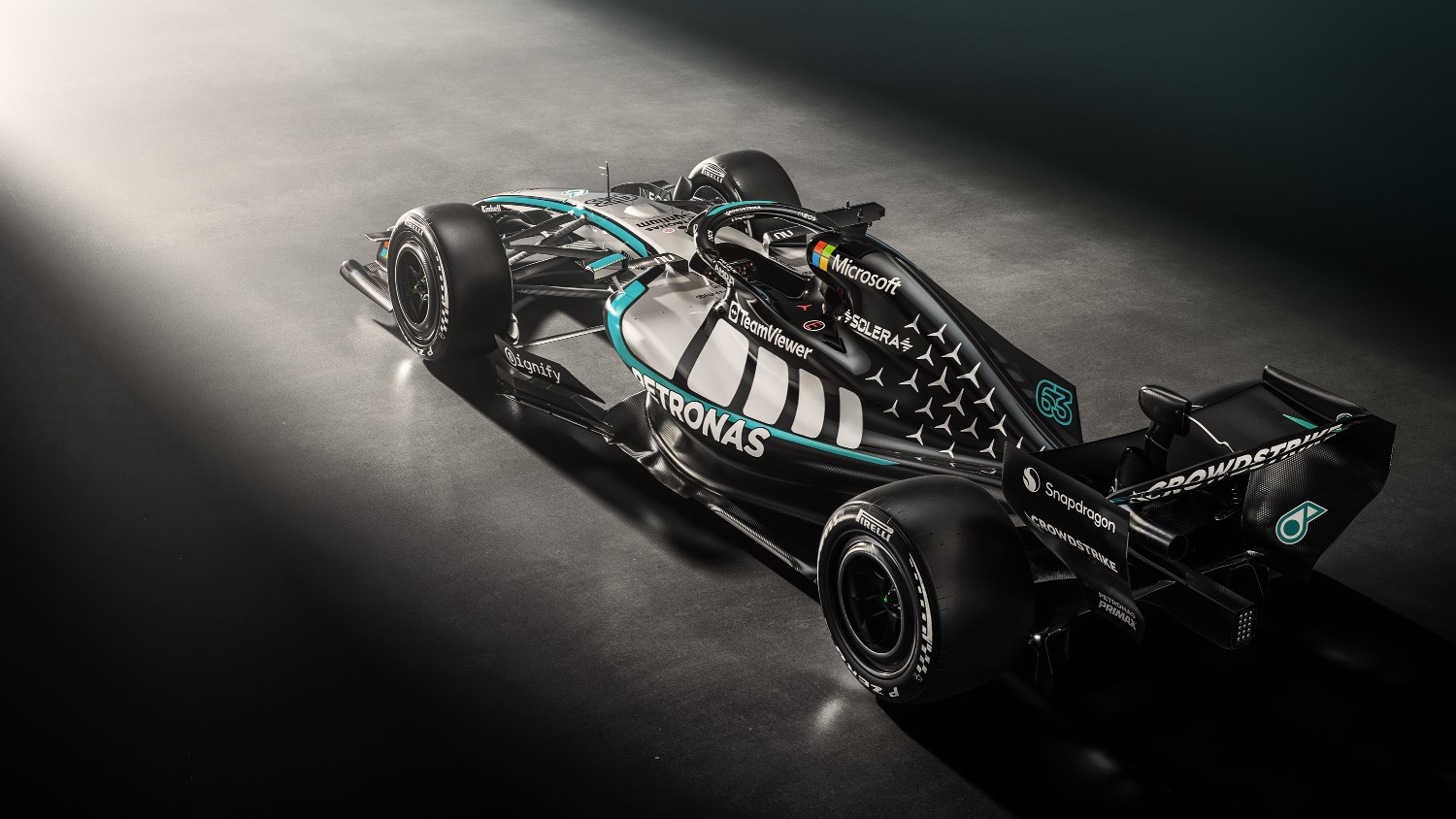 Mercedes Unveils Its Groundbreaking F1 W17